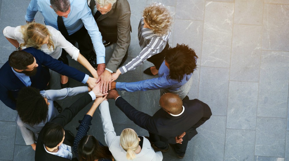 Teamwork Makes The Dream Work: 9 Ways To Achieve Your Goals | Massimo ...